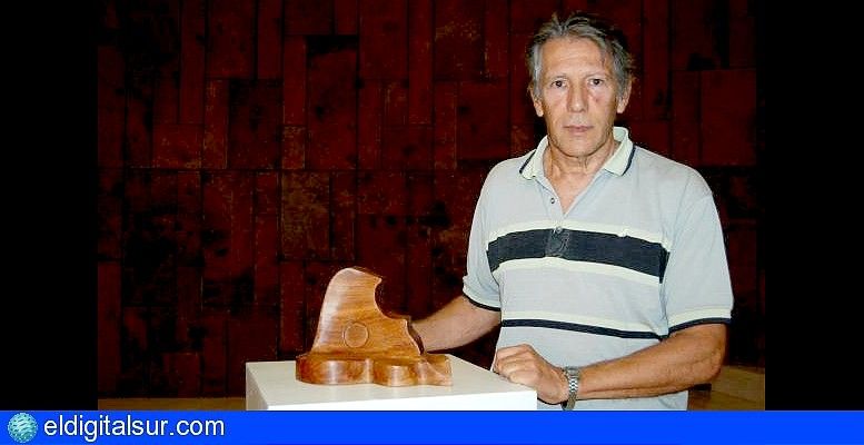 José Pedro Sabina presenta su nuevo libro en el ayuntamiento de San ...