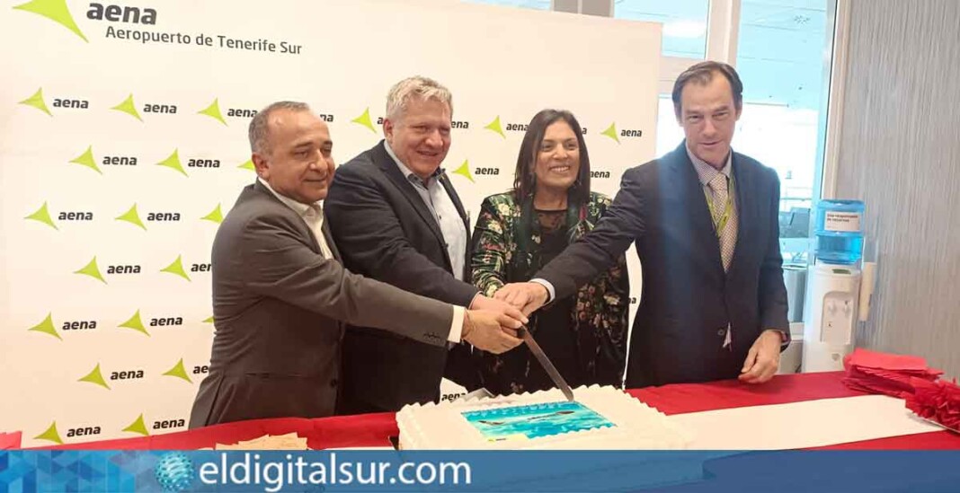 La aerolínea Edelweiss elige a Tenerife para presentar su nuevo avión A-350
